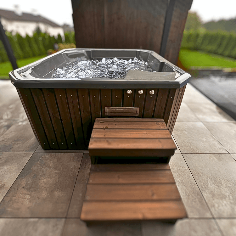 ganzes Jahr gemütlich Urlaub Zuhause: poreallas Whirlpool AllIn– hikipuu