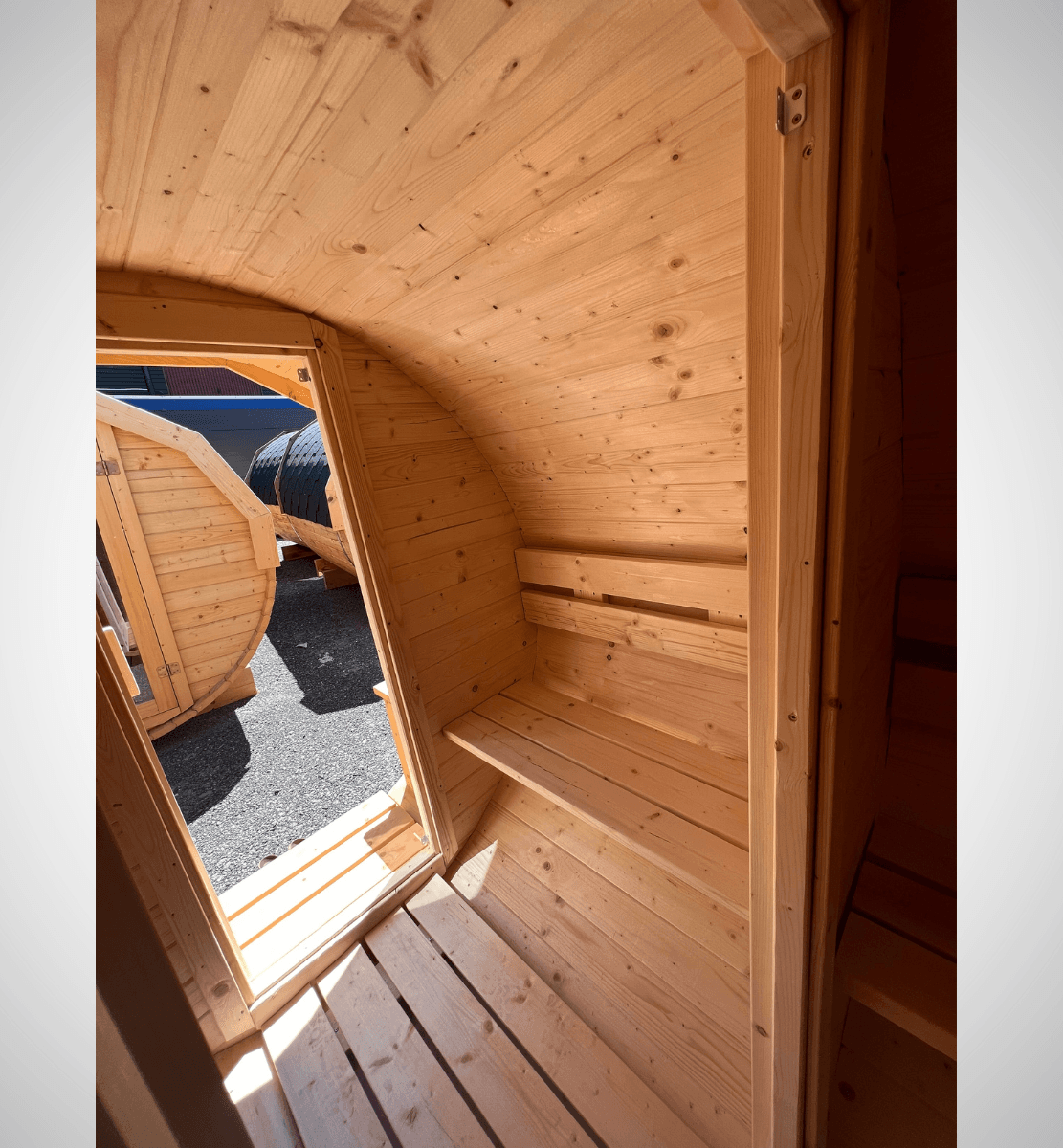 großes komfortables Saunafass iso 3,5m als Bausatz Vorraum & Veranda ...
